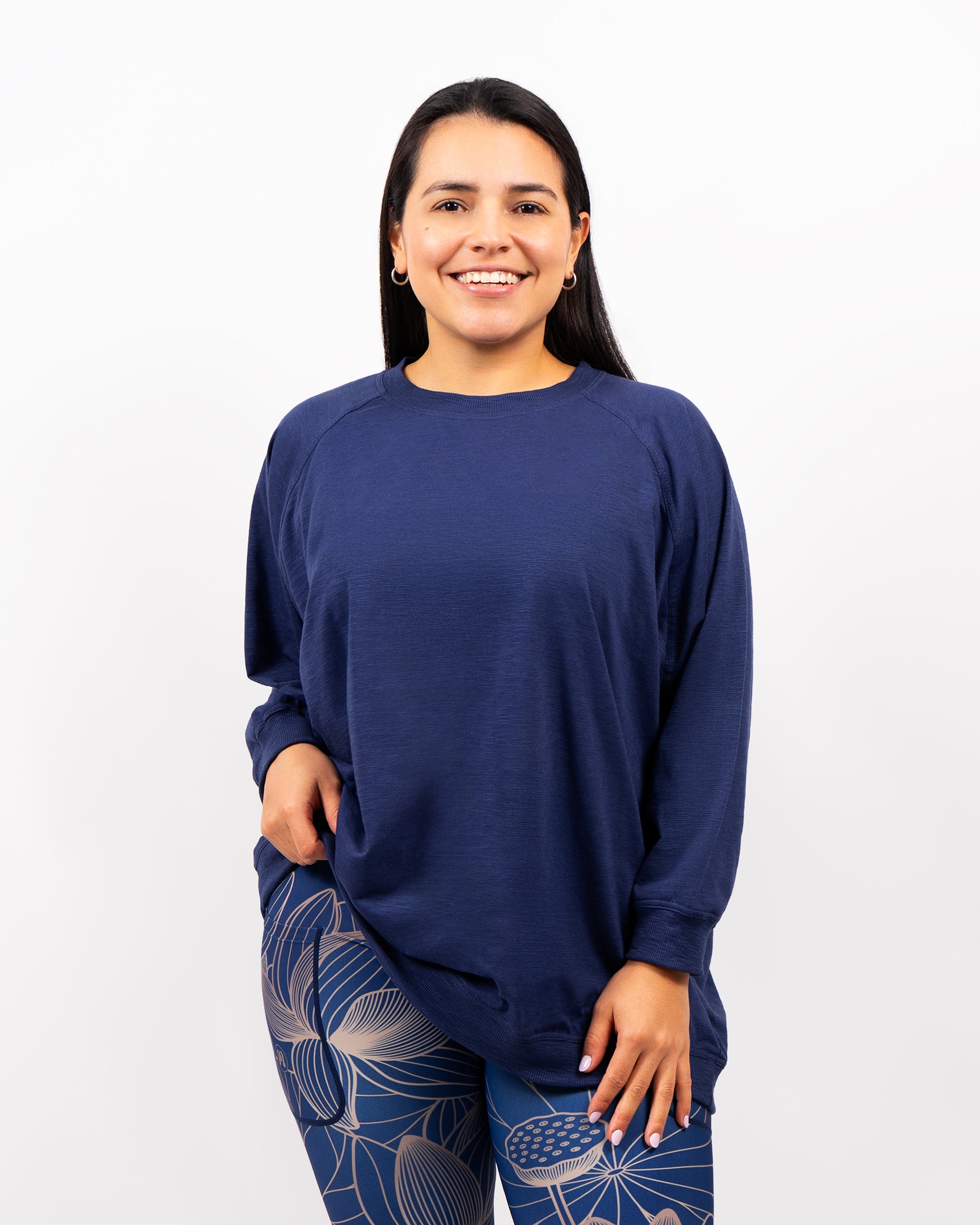 Marley Midnight Sweatshirt - Køb lækre overdele hos Maya Freya